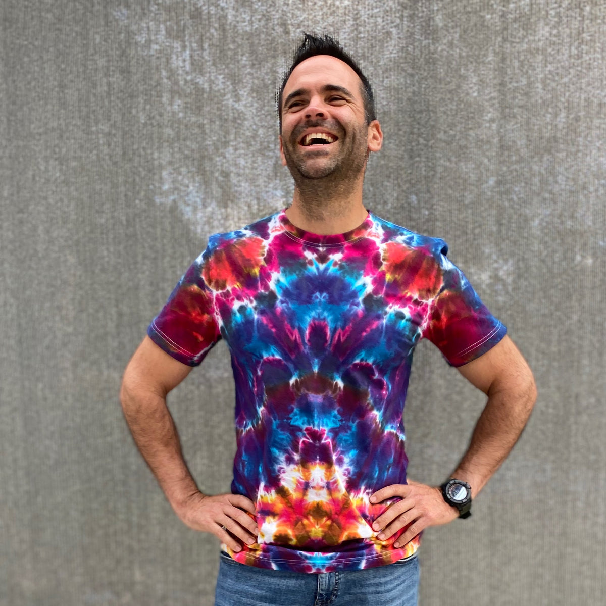 Shirts R Us Photoshoot with Friends – Courtenay Tie Dye